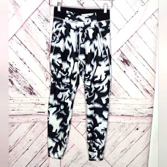 Marika | Pants & Jumpsuits | Cycle House By Marika Camouflage Leggings ...